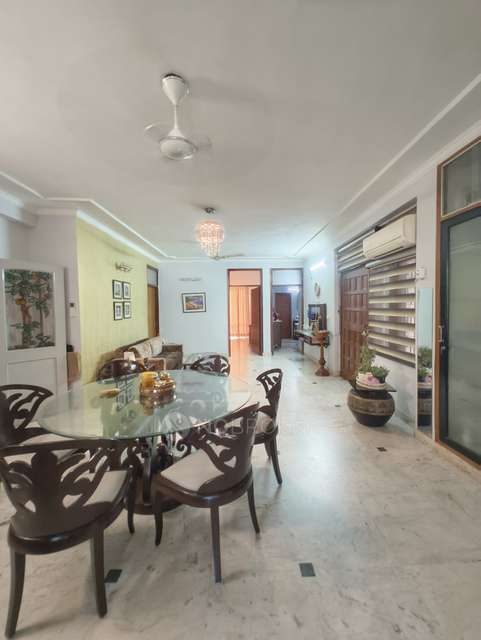 Rajouri Garden, Delhi - Map, Pin Code, & Property Rates 2025