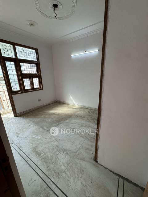 Sector 8 Rohini, Delhi - Map, Pin Code, & Property Rates 2025