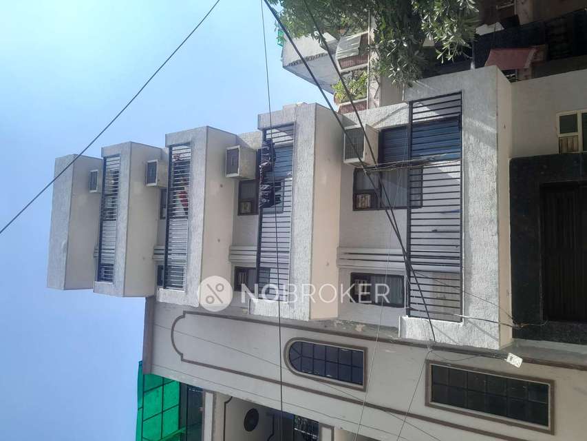 DLF Phase 4, Gurgaon - Map, Pin Code, & Property Rates 2025