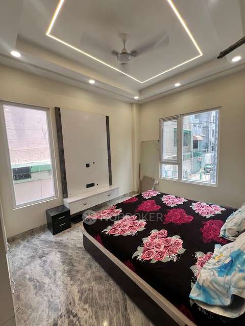 Paschim Vihar, Delhi - Map, Pin Code, & Property Rates 2025